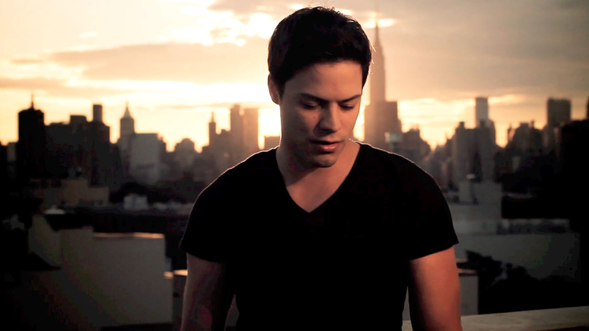 Felipe Santos - No me dejes así - Cadena Dial