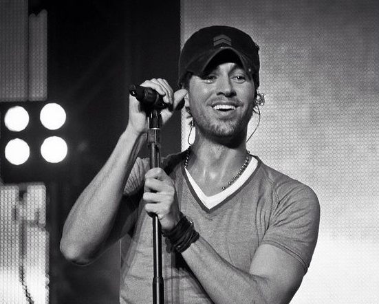 Enrique Iglesias, teaser Noche y día - Cadena Dial