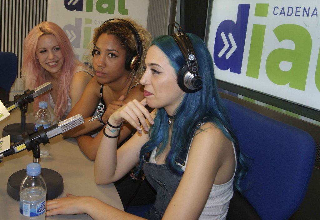 Sweet California anuncian más canciones en español - Cadena Dial