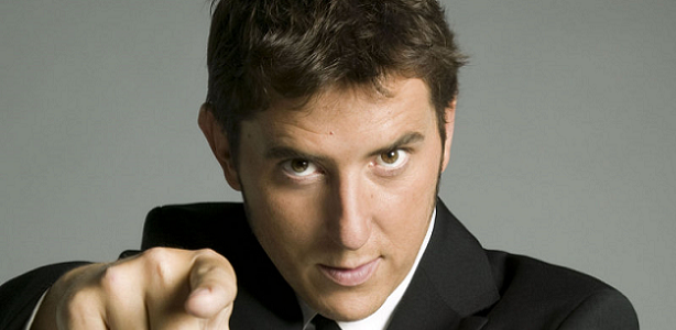 Manel Fuentes ¡se ve las caras el jueves! con el equipo de Atrévete