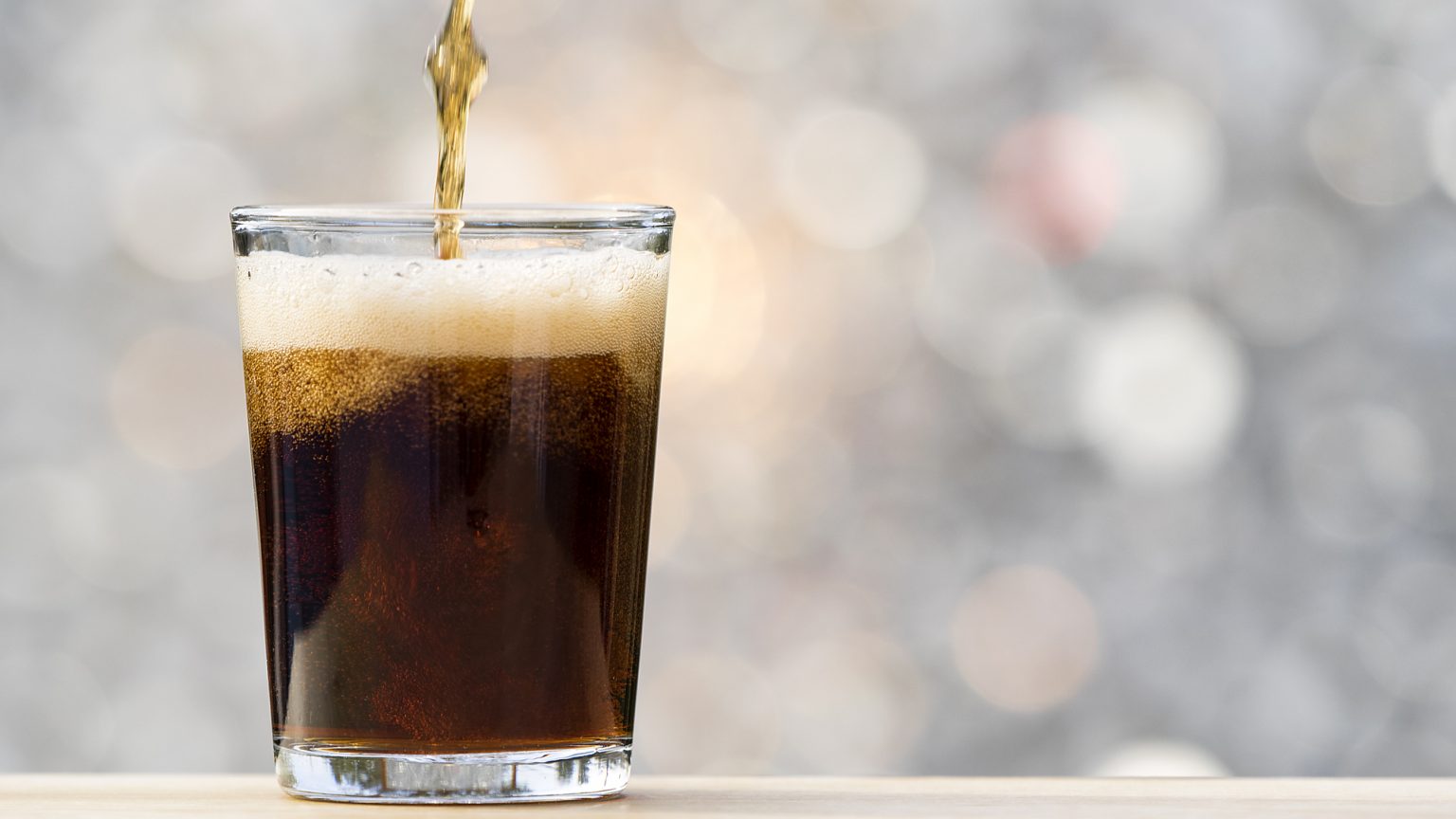 El mito de que beber refresco “sin azúcar" es saludable - Cadena Dial