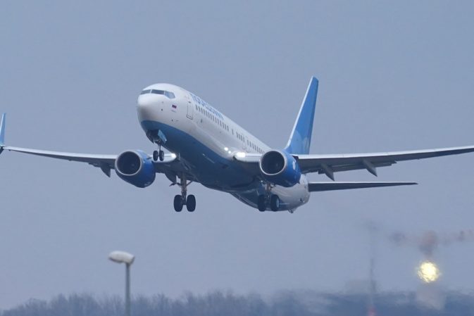 ¿Por qué los aviones son de color blanco?