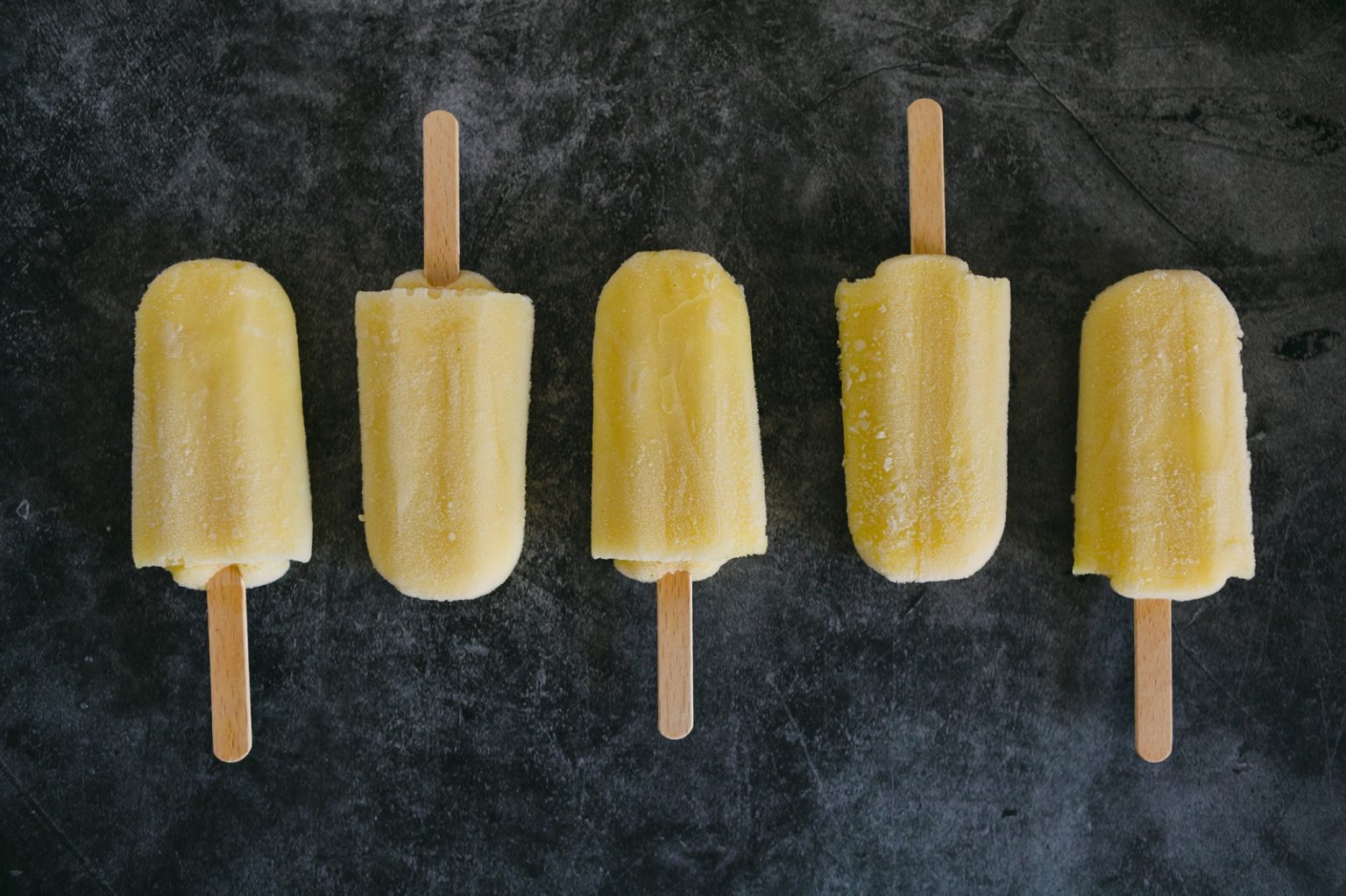 Polos caseros de frutas, una merienda saludable y fresquita para tus ...