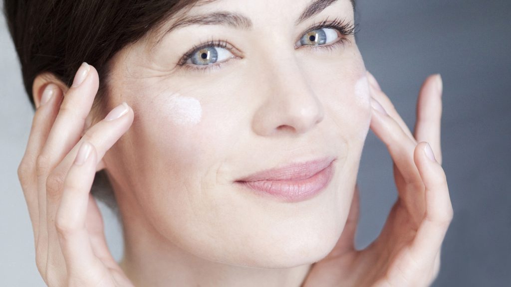 Cómo encontrar la crema perfecta para lucir un rostro impecable ¡te ...