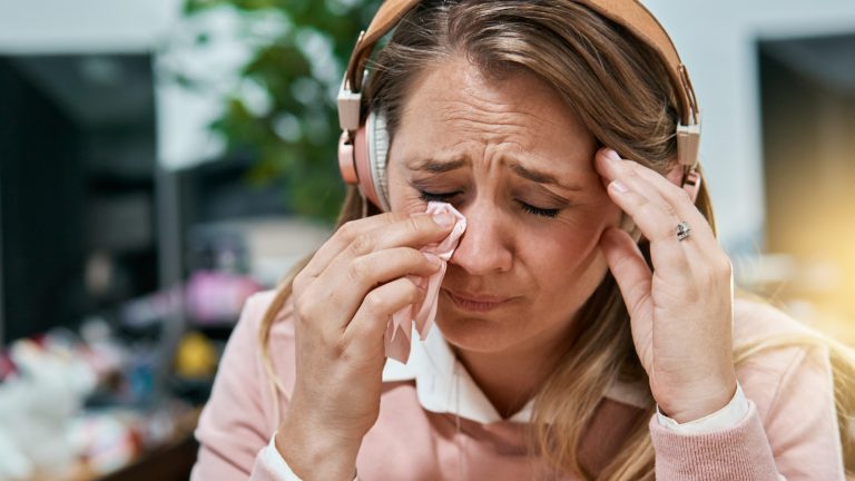 Canciones en español para llorar una ruptura - Cadena Dial