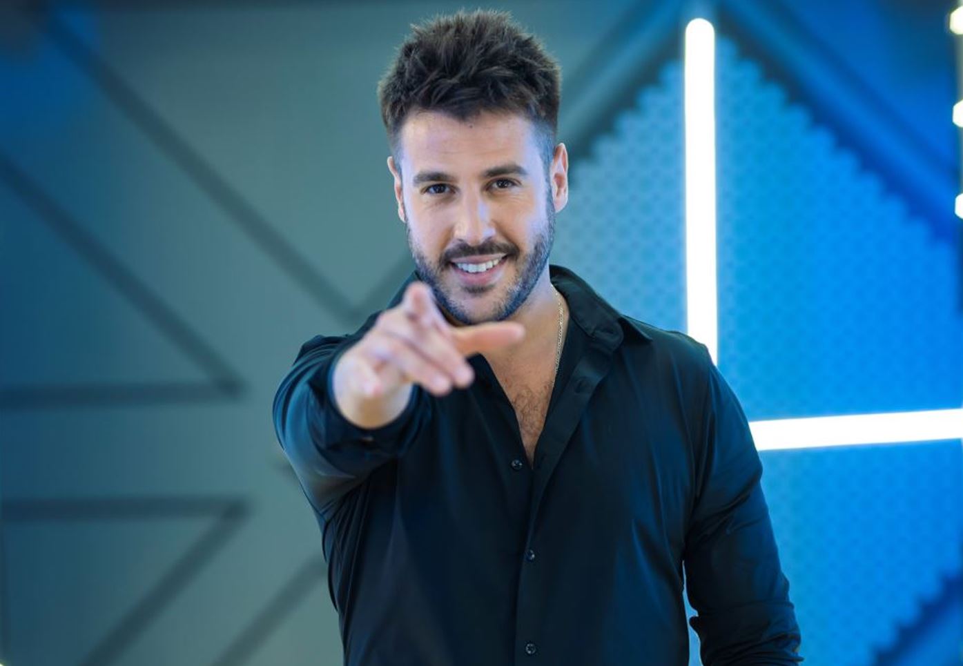 Antonio José pinta el mundo de colores con su nueva canción: Sin ...