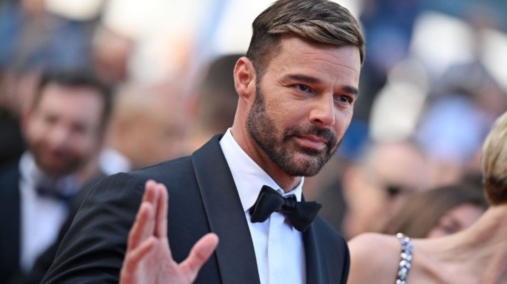 Ricky Martin conoce a su mayor fan ¡literal!: "Tiene 88 años" - Cadena Dial