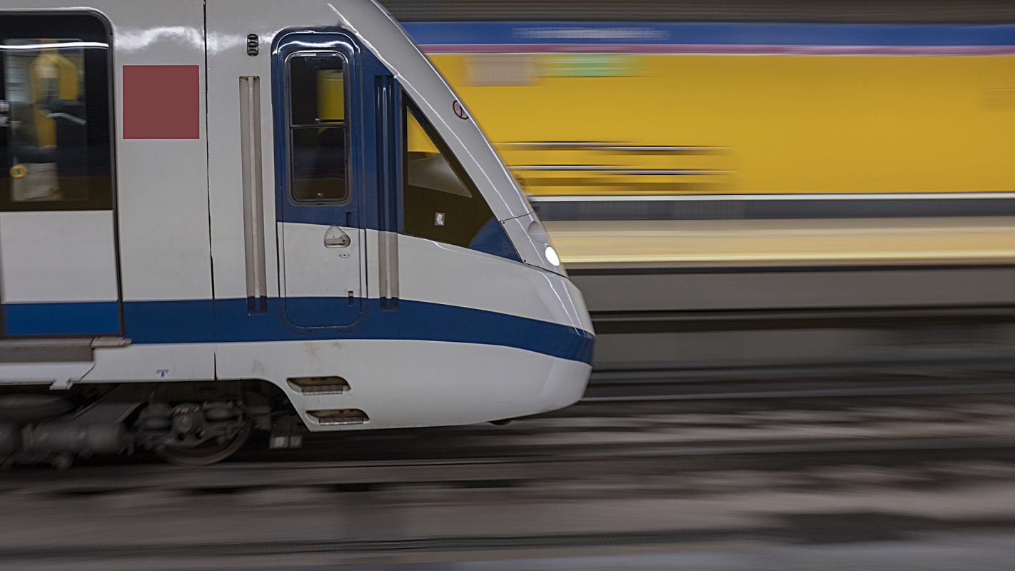 Llegan los asientos verde al Metro de Madrid, ¿qué significan? - Cadena ...
