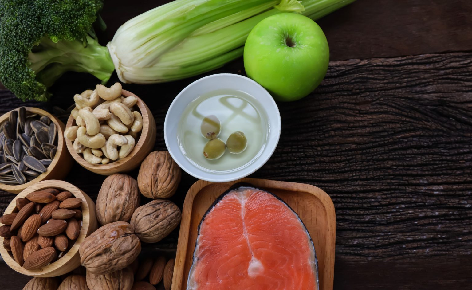 Alimentos con grasas Omega-3 saludables: ¿cuáles son y qué beneficios ...