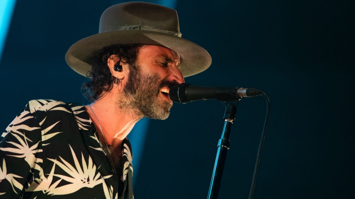 Leiva canta en concierto una canción con la que nunca antes se había ...