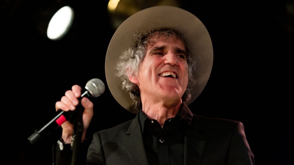 Mikel Erentxun: “Veintisiete discos después, la llama sigue viva ...