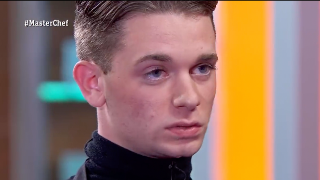 Los espectadores piden la expulsión de Luca de MasterChef 11: "Si él es ...