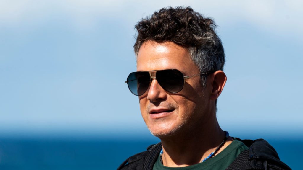 Alejandro Sanz no ha sido el primero en hablar sobre la salud mental en ...