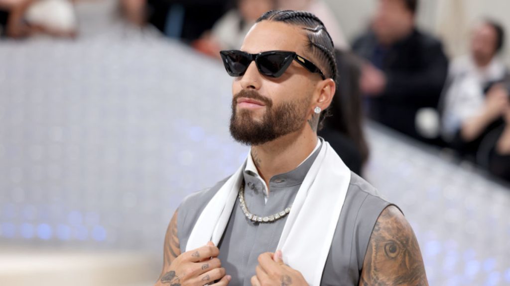 Maluma sorprende a un repartidor de comida que se fue llorando - Cadena ...