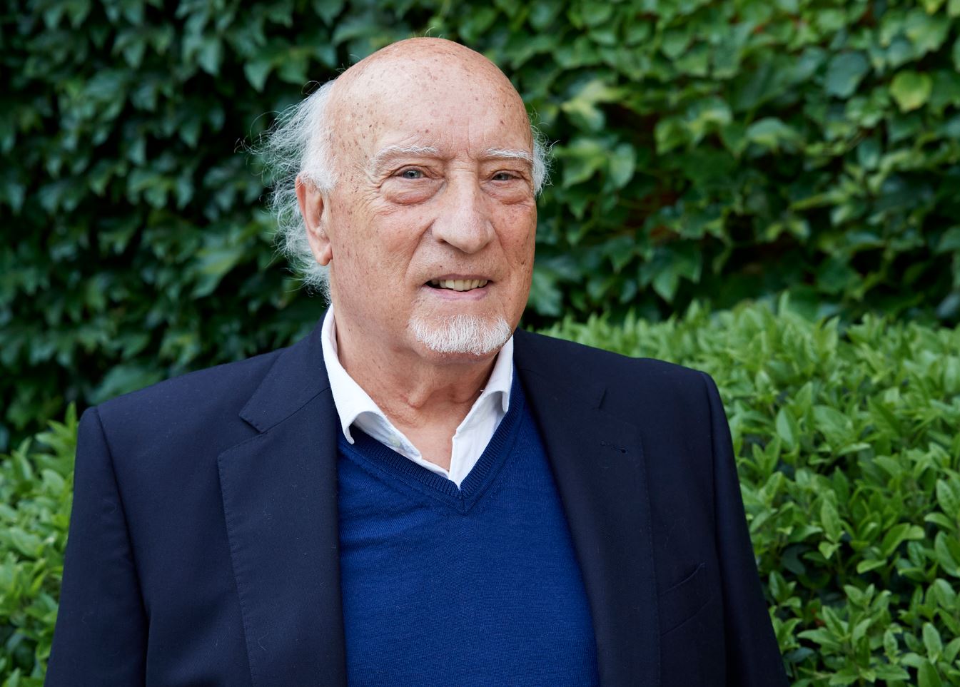 El grito desgarrador de Manuel Vicent: "Nunca hay suficientes lágrimas ...