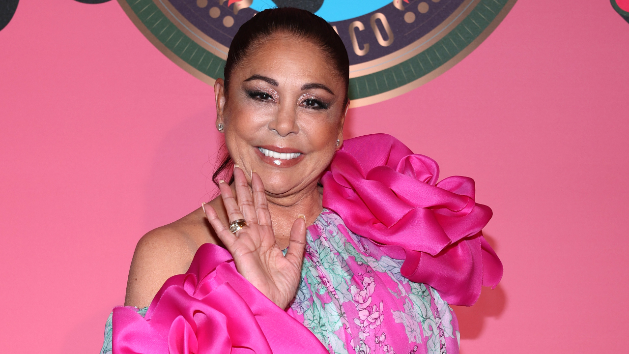 La felicitación más especial a Isabel Pantoja por su cumpleaños