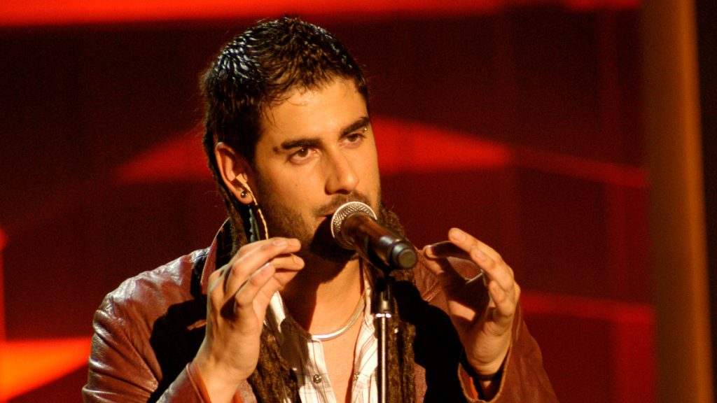 Melendi ya hablaba de igualdad en sus canciones en los 2000 - Cadena Dial