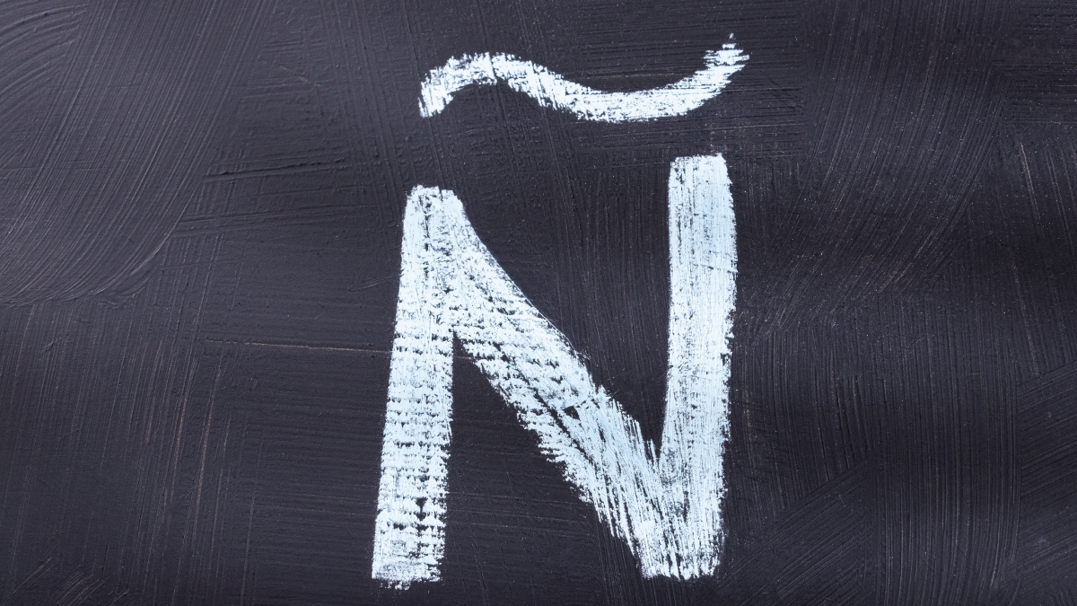 ¿Cómo se llama el palito de la eñe? Esta es la gran historia que hay ...