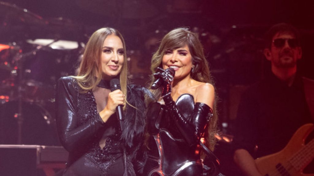 Gloria Trevi alza 'El Vuelo' y repite con Mónica Naranjo en una nueva ...